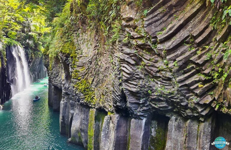 Takachiho Gorge Day Trip: Kyushu’s Mythological Gem in Japan